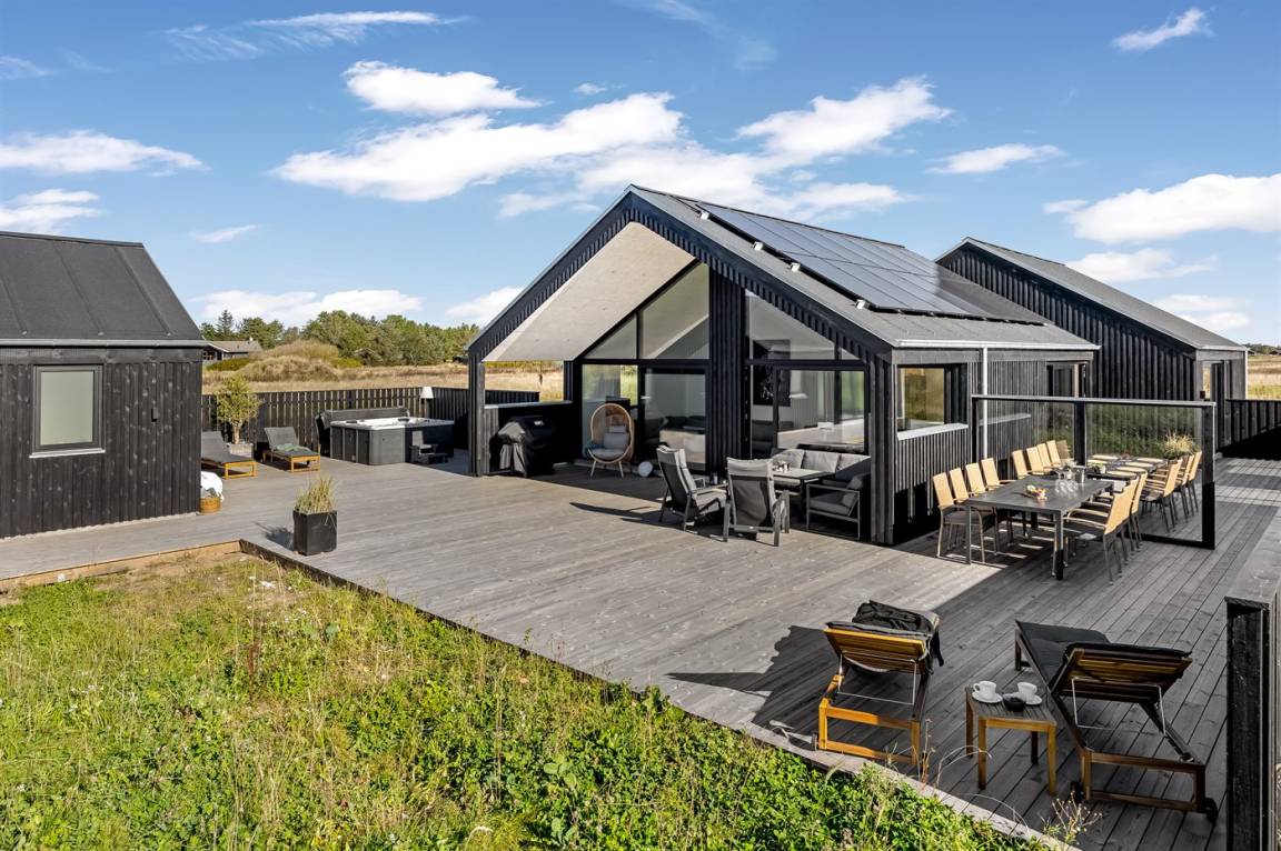 175 M² Ferienhaus ∙ 4 Schlafzimmer ∙ 10 Gäste - Løkken