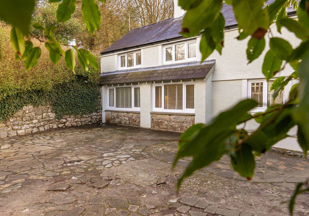 160 M² Cottage ∙ 3 Bedrooms ∙ 6 Guests - Llanelli