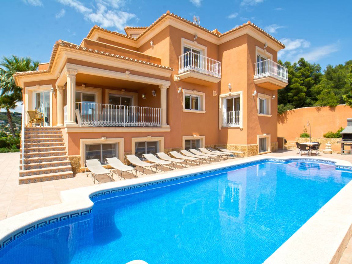 410 M² Casa ∙ 9 Habitaciones ∙ 19 Huéspedes - Moraira