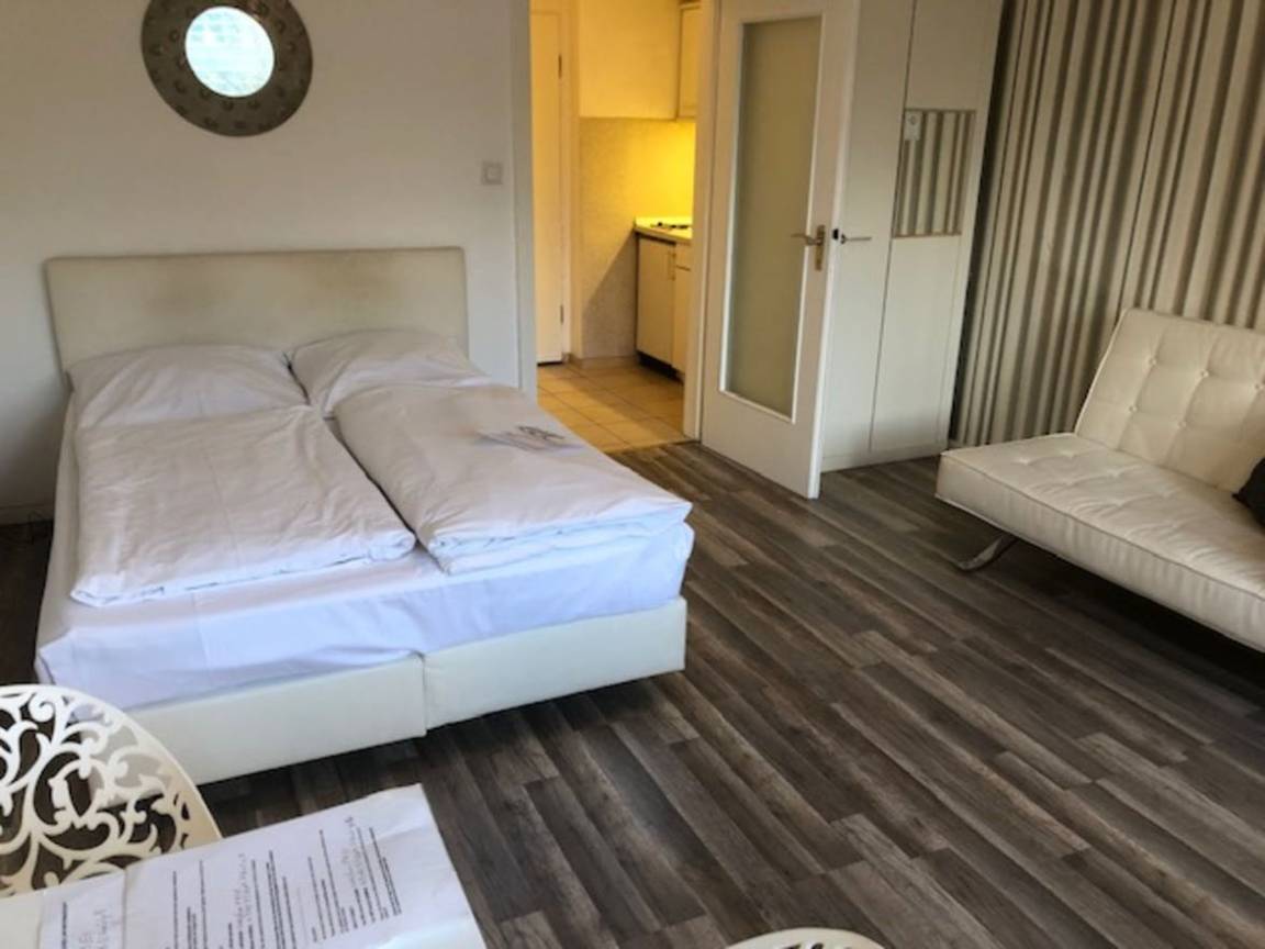 28 M² Apartment ∙ 2 Guests - Cologne