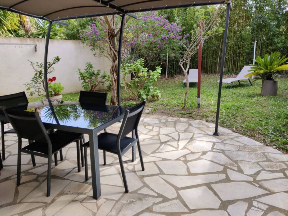 70 M² Appartement ∙ 2 Chambres ∙ 4 Personnes - La Seyne-sur-Mer