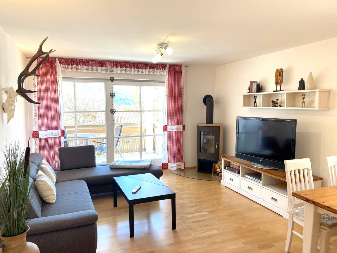 70 M² Ferienwohnung ∙ 2 Schlafzimmer ∙ 4 Gäste - Hinterstein