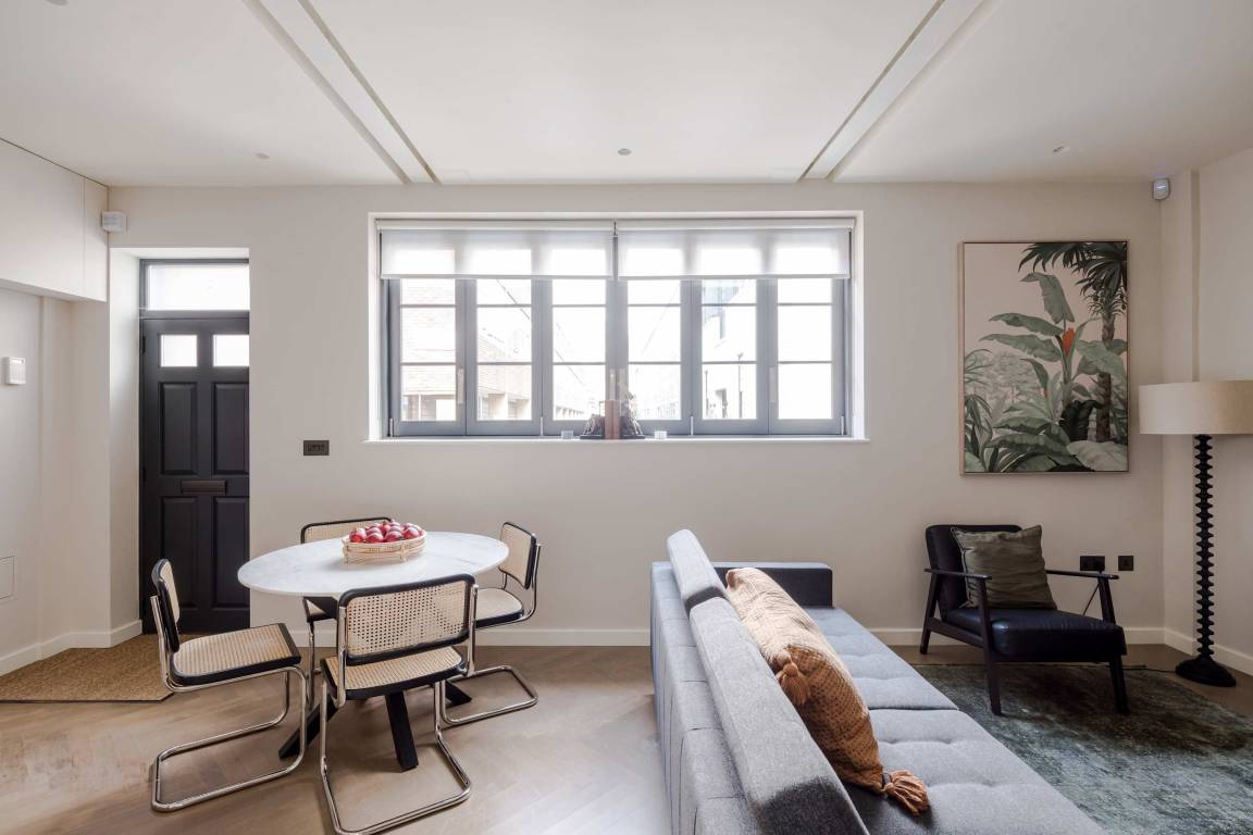 Apartment ∙ 2 Bedrooms ∙ 6 Guests - London