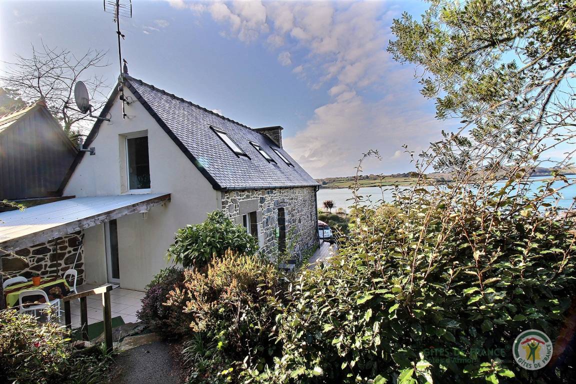58 M² Gîte ∙ 2 Chambres ∙ 4 Personnes - Plougrescant