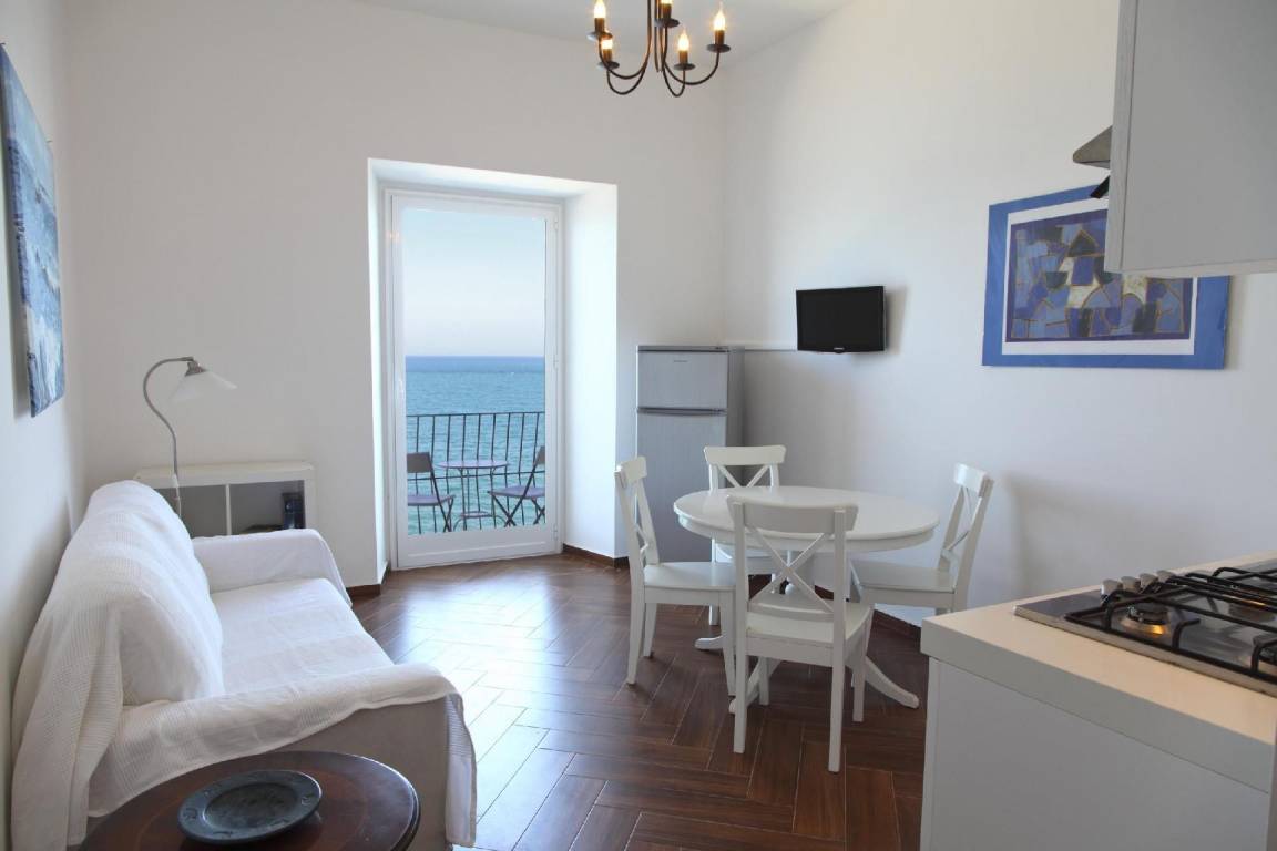 50 M² Appartement ∙ 1 Chambre ∙ 4 Personnes - Cefalù
