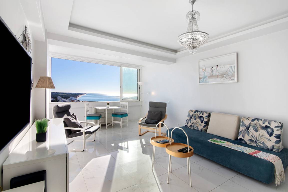 75 M² Ferienhaus ∙ 2 Schlafzimmer ∙ 6 Gäste - Quarteira