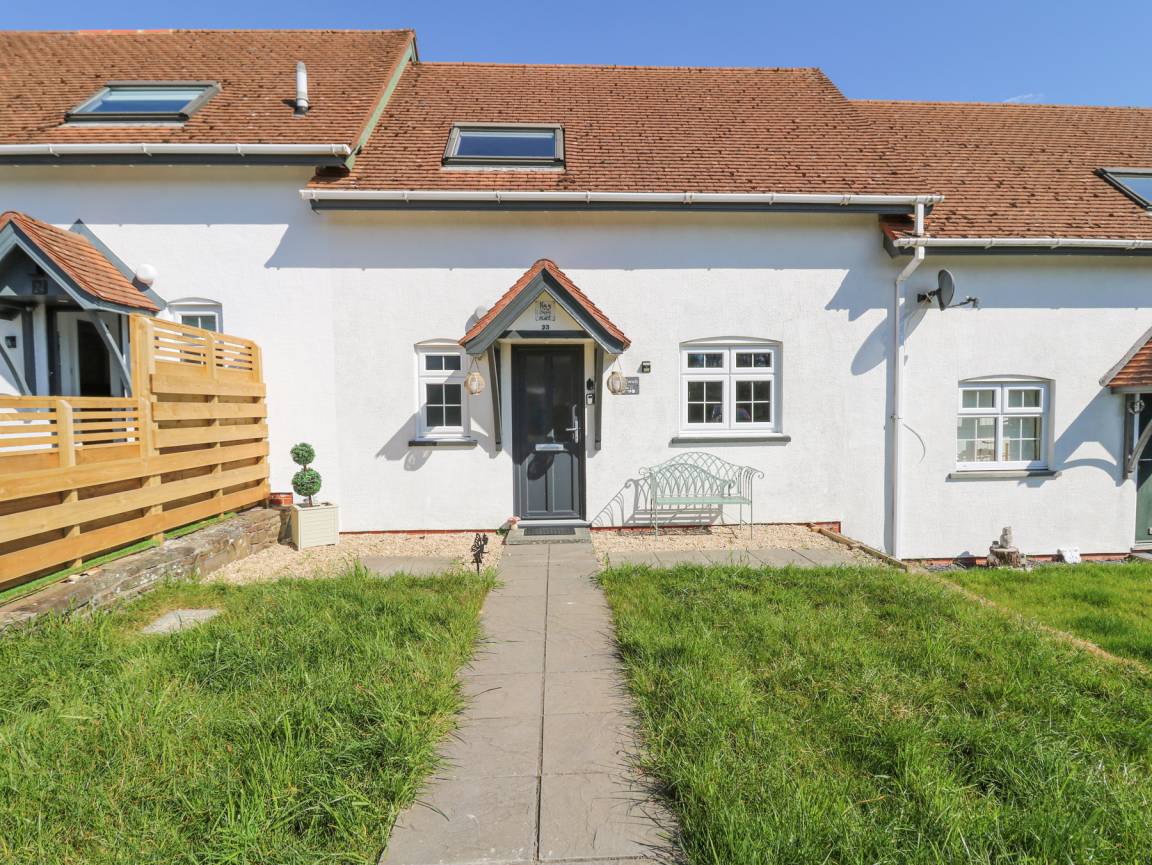 Cottage ∙ 2 Bedrooms ∙ 4 Guests - Aberporth
