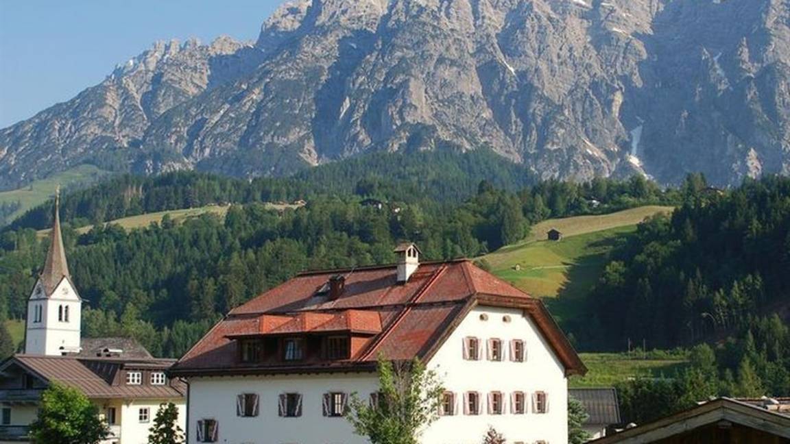 90 M² Appartement ∙ 2 Chambres ∙ 5 Personnes - Leogang