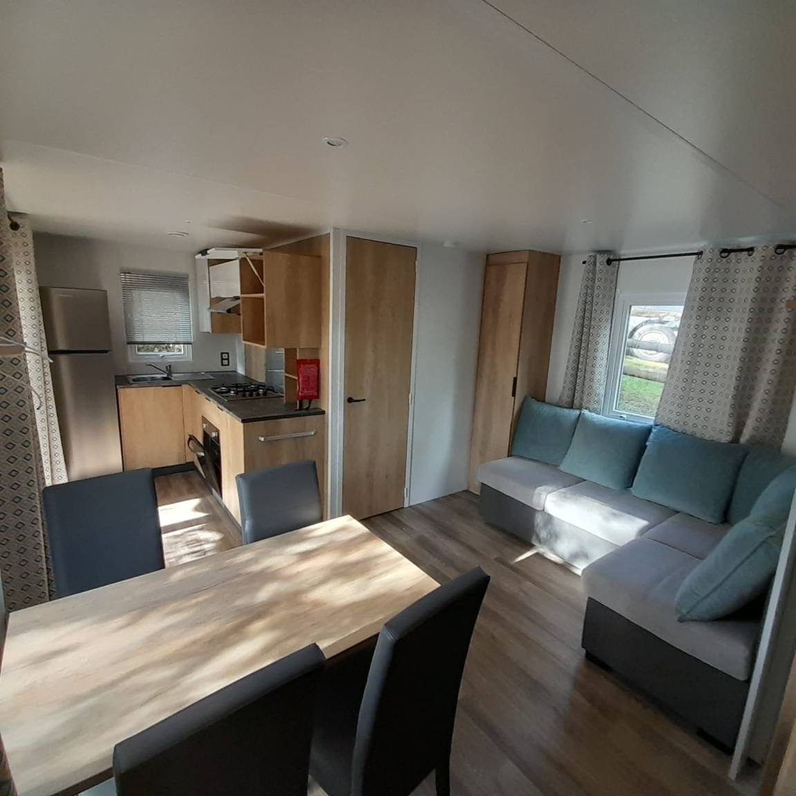 32 M² Mobil-home ∙ 2 Chambres ∙ 4 Personnes - La Palmyre