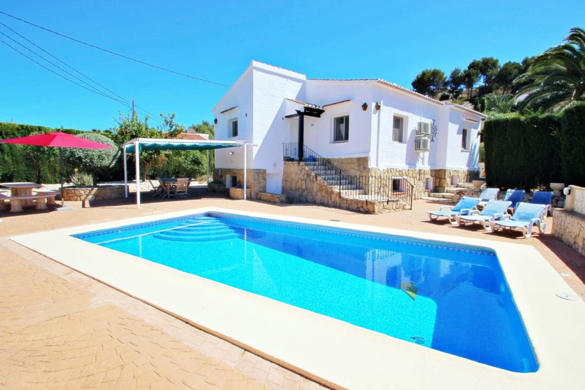 200 M² Villa ∙ 4 Bedrooms ∙ 8 Guests - Benissa