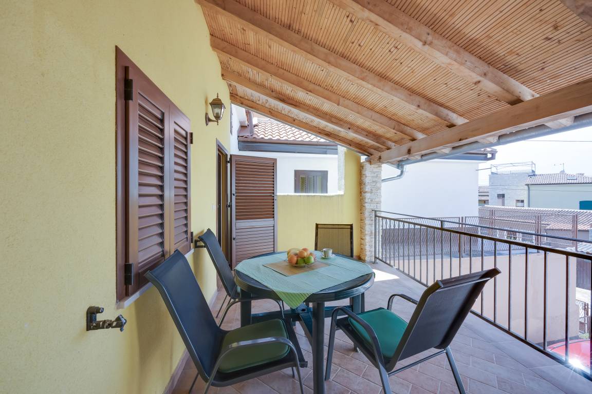 80 M² House ∙ 2 Bedrooms ∙ 4 Guests - Novigrad