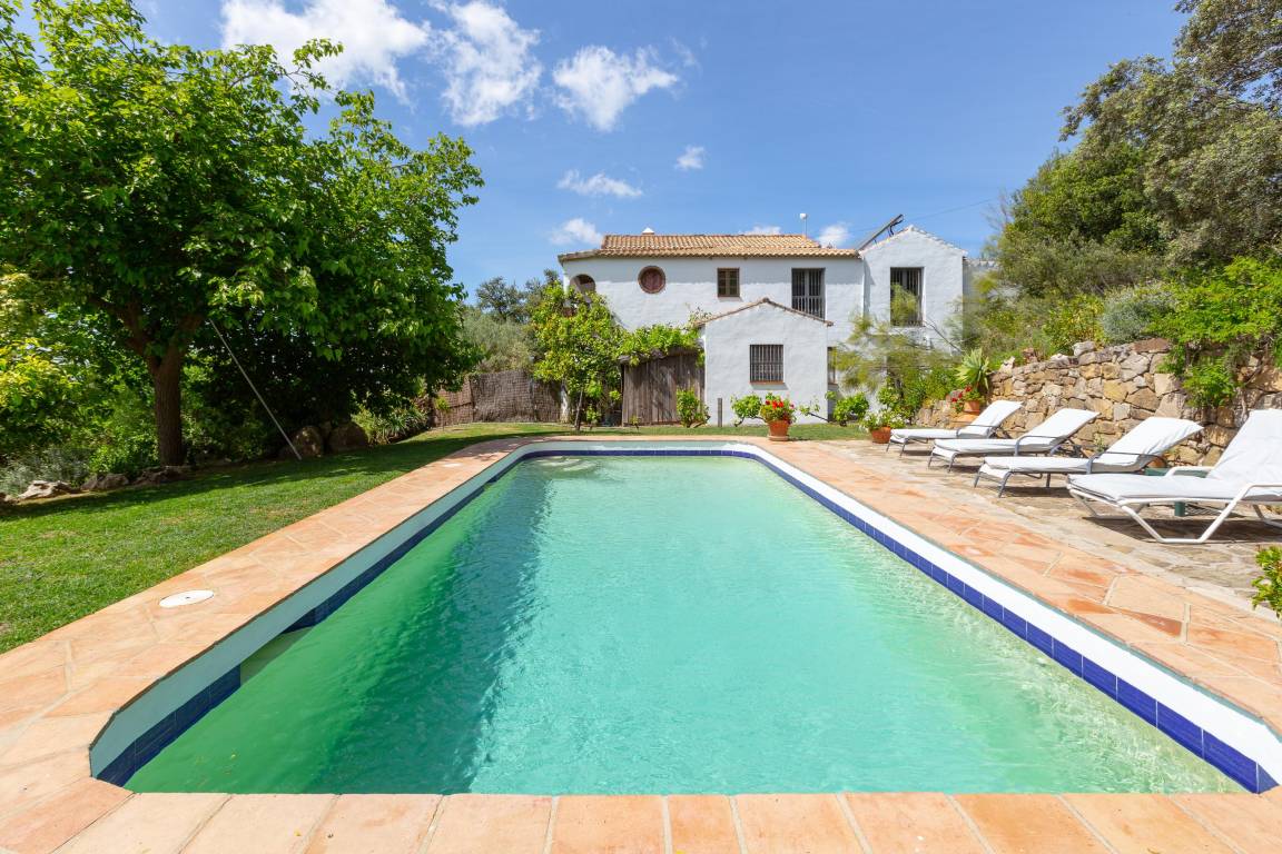 140 M² Casa ∙ 4 Habitaciones ∙ 8 Huéspedes - Jimena de la Frontera