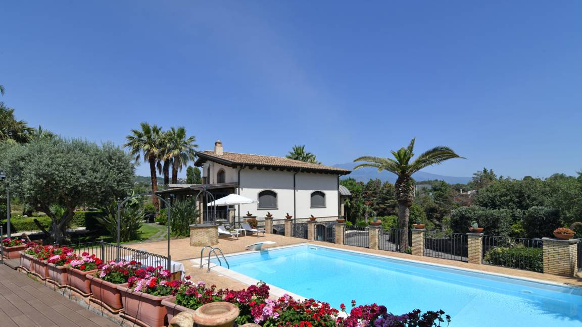 250 M² Villa ∙ 5 Chambres ∙ 10 Personnes - Acireale