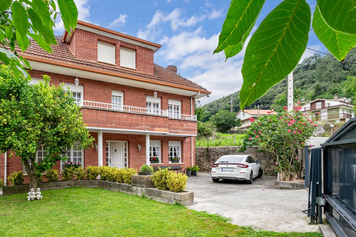 180 M² Casa ∙ 5 Habitaciones ∙ 10 Huéspedes - Ramales de la Victoria