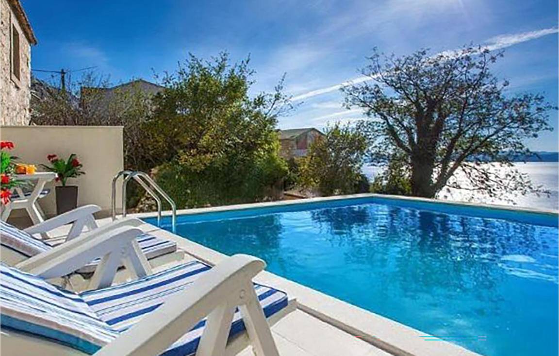 90 M² Ferienhaus ∙ 2 Schlafzimmer ∙ 4 Gäste - Tučepi