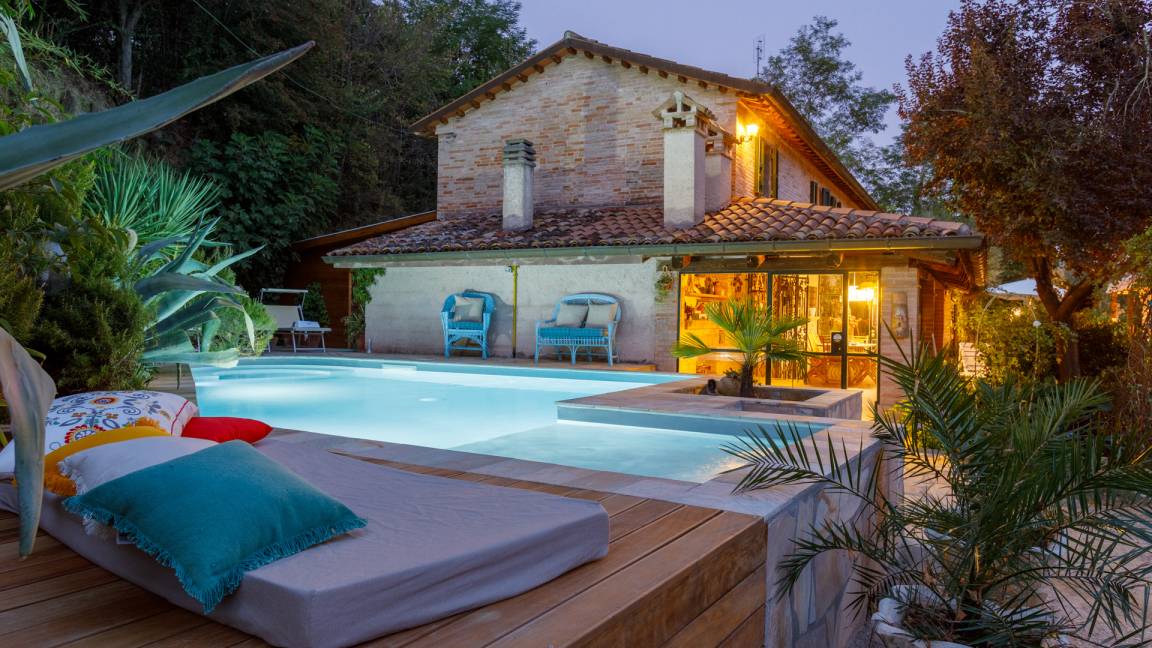 280 M² Villa ∙ 4 Bedrooms ∙ 8 Guests - Pesaro