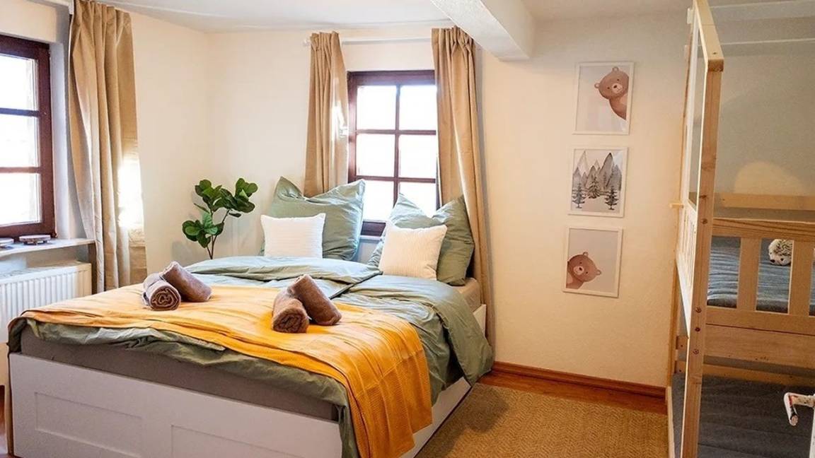 38 M² Ferienwohnung ∙ 1 Schlafzimmer ∙ 2 Gäste - Rhodt unter Rietburg