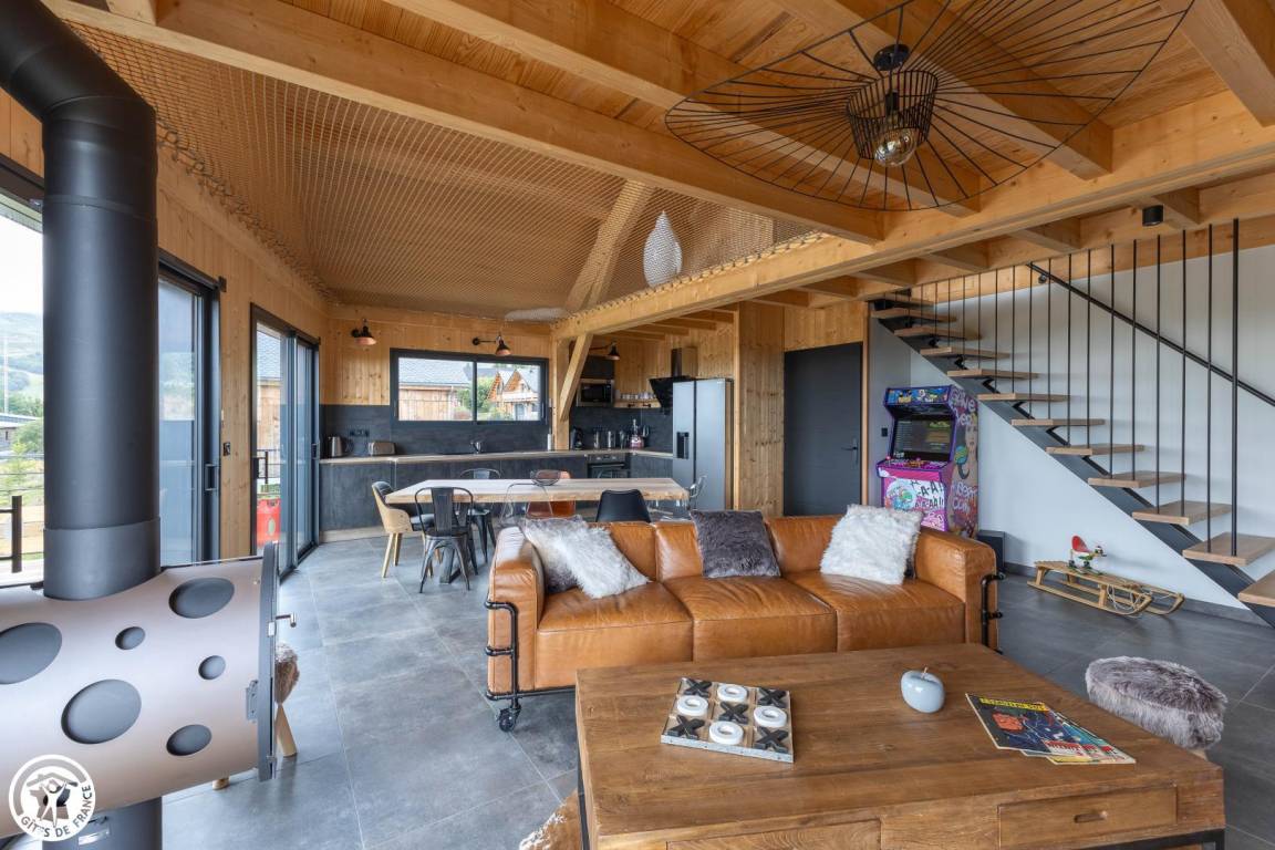 150 M² Gîte ∙ 3 Chambres ∙ 8 Personnes - Super-Besse