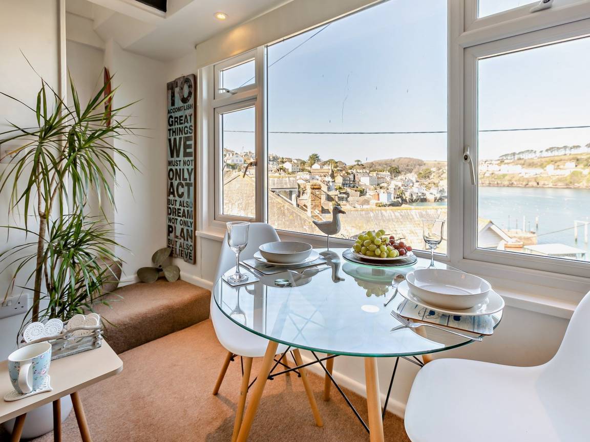 Cottage ∙ 2 Bedrooms ∙ 4 Guests - Fowey