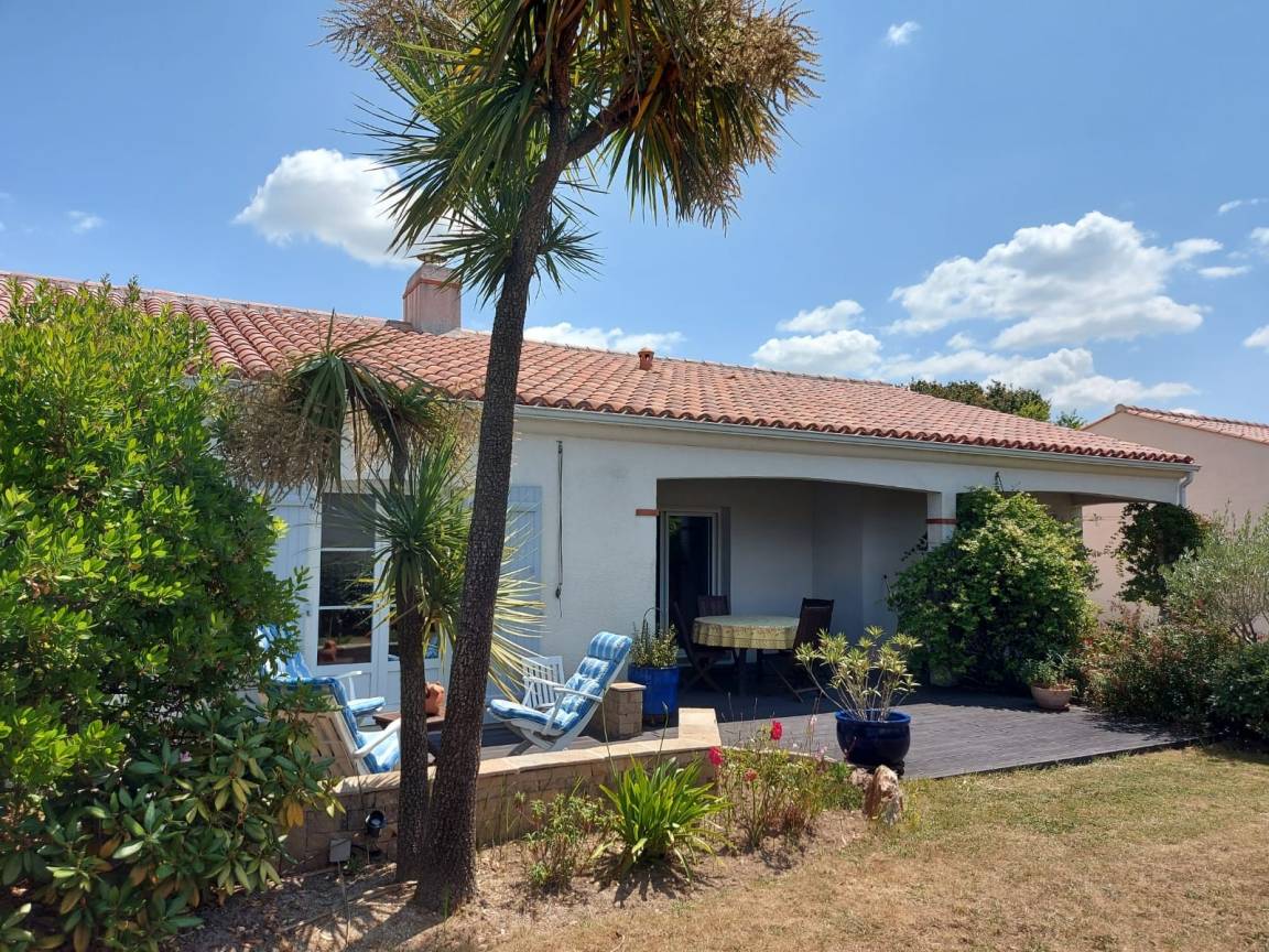 100 M² House ∙ 2 Bedrooms ∙ 4 Guests - Pornic