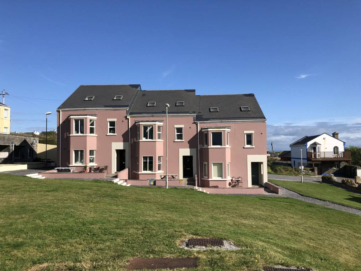 120 M² House ∙ 1 Bedroom ∙ 5 Guests - Kilkee