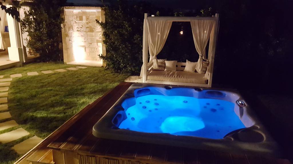 800 M² Villa ∙ 2 Bedrooms ∙ 6 Guests - Gallipoli