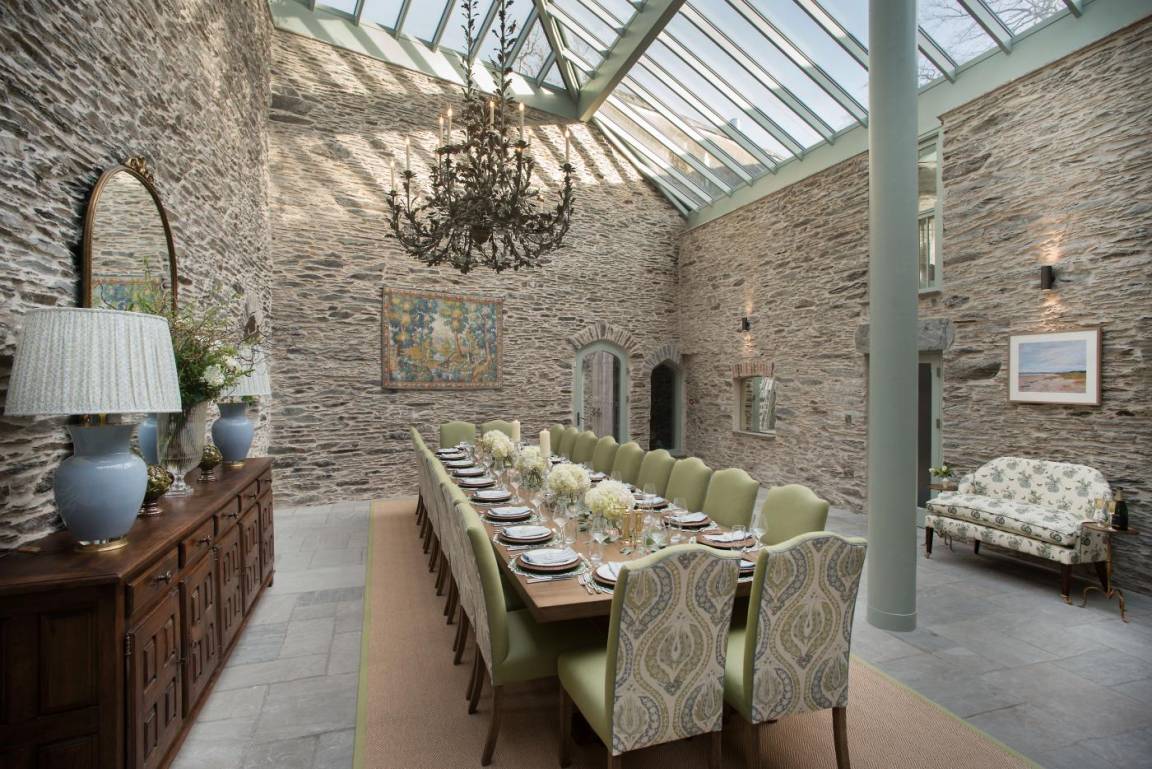 Castle ∙ 11 Bedrooms ∙ 22 Guests - Machynlleth