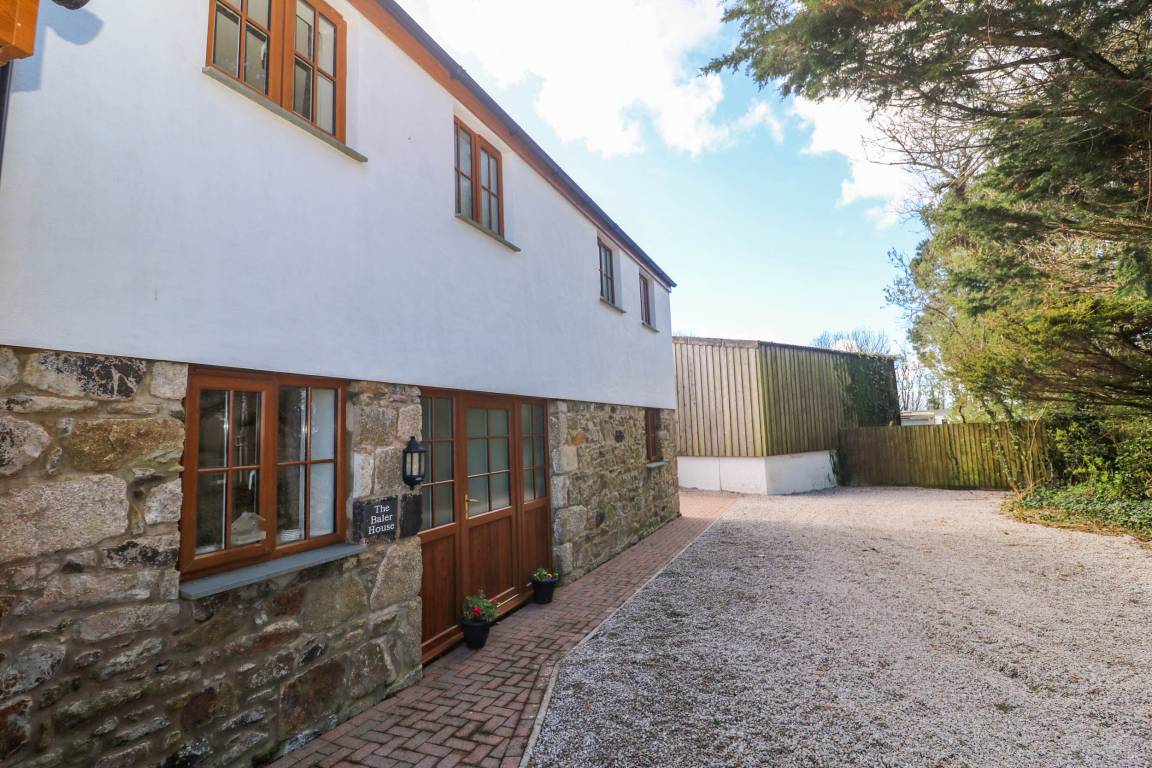 Cottage ∙ 2 Bedrooms ∙ 4 Guests - Gwithian