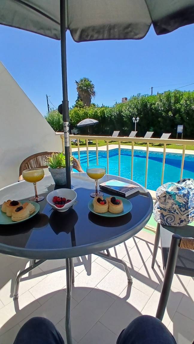 180 M² Villa ∙ 4 Schlafzimmer ∙ 9 Gäste - Quarteira