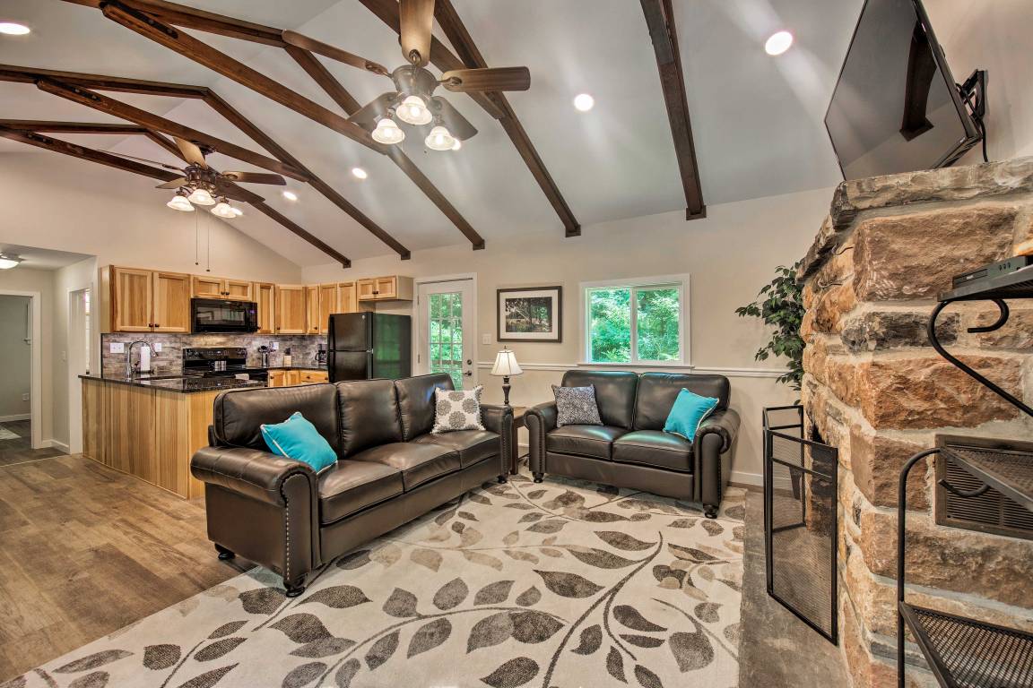 111 M² House ∙ 3 Bedrooms ∙ 6 Guests - Swatara State Park, Pine Grove