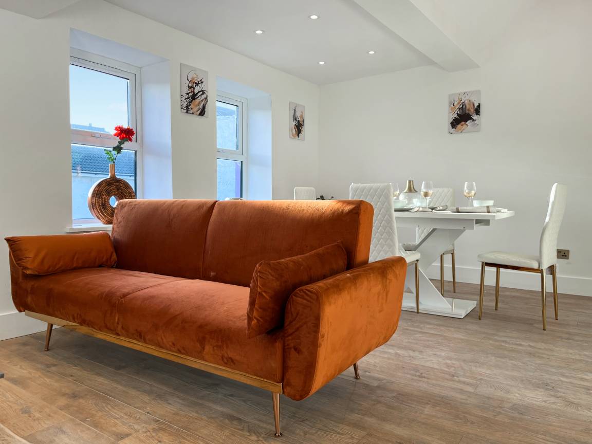 Apartment ∙ 2 Bedrooms ∙ 6 Guests - Blackpool