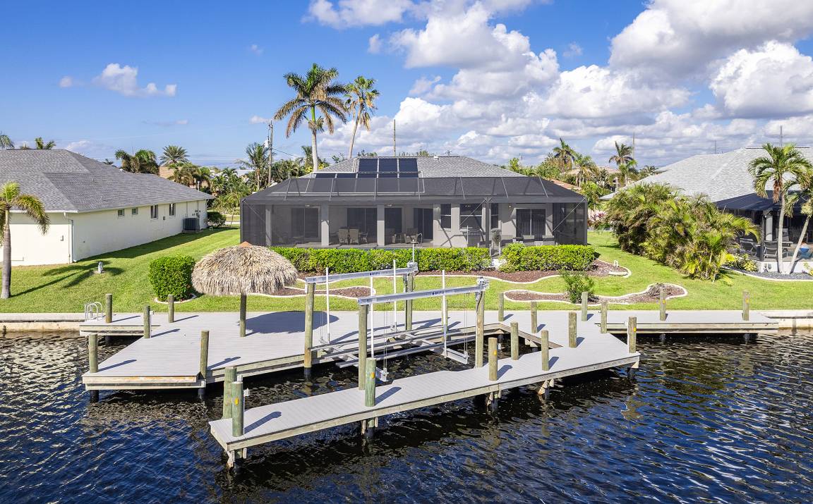 172 M² Ferienhaus ∙ 3 Schlafzimmer ∙ 6 Gäste - Cape Coral, FL
