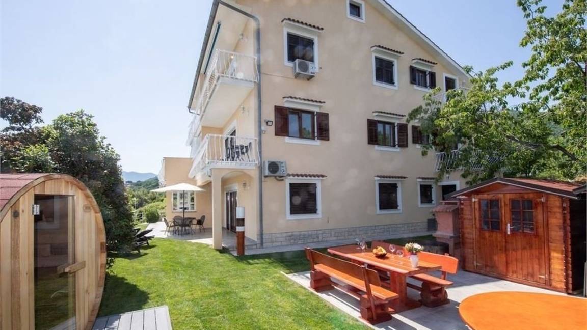 70 M² Apartment ∙ 2 Bedrooms ∙ 4 Guests - Opatija