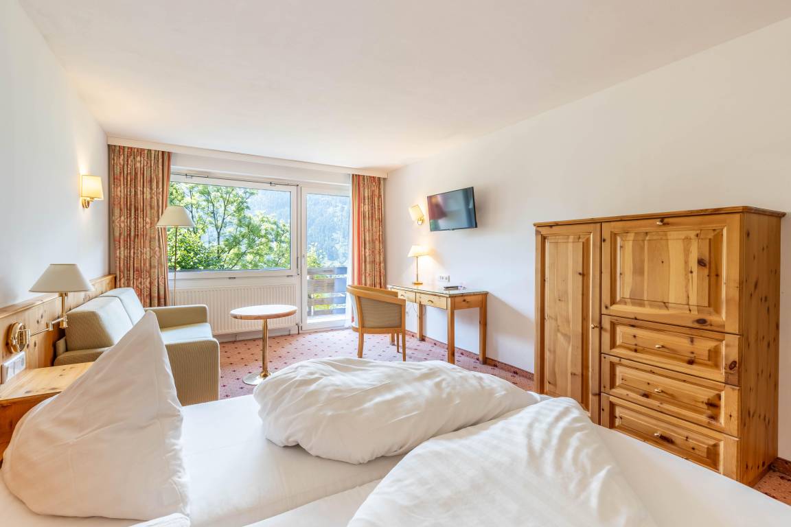 25 M² Hotel ∙ 1 Bedroom ∙ 4 Guests - Silbertal