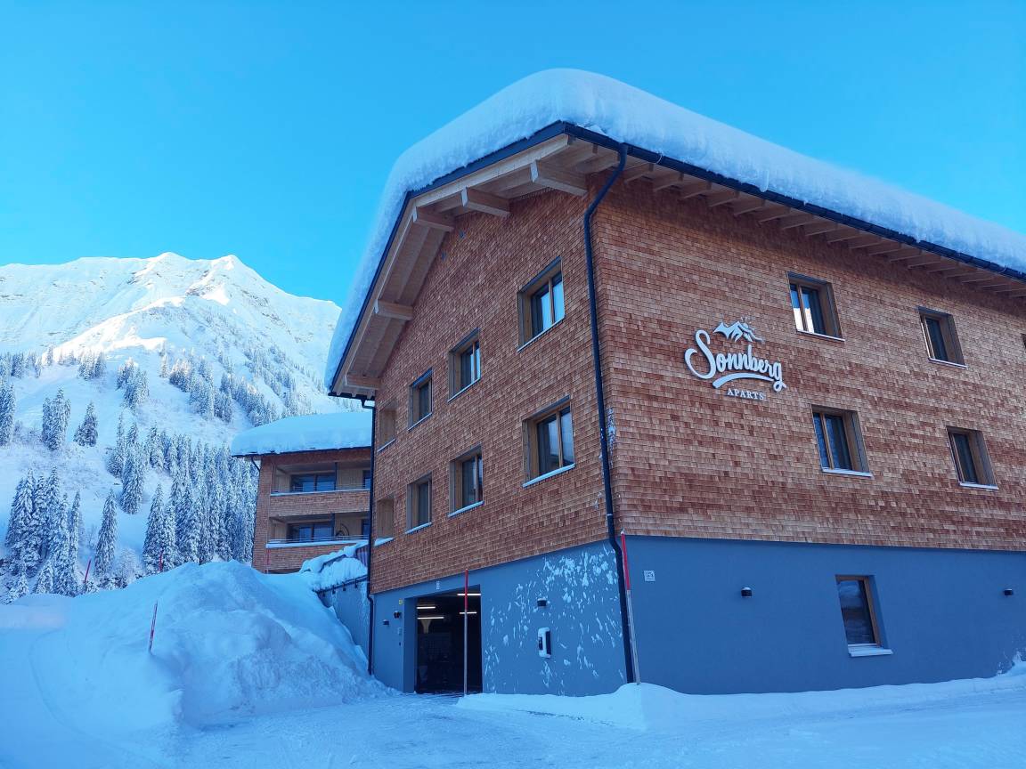 68 M² Hotel ∙ 1 Bedroom ∙ 4 Guests - Kleinwalsertal