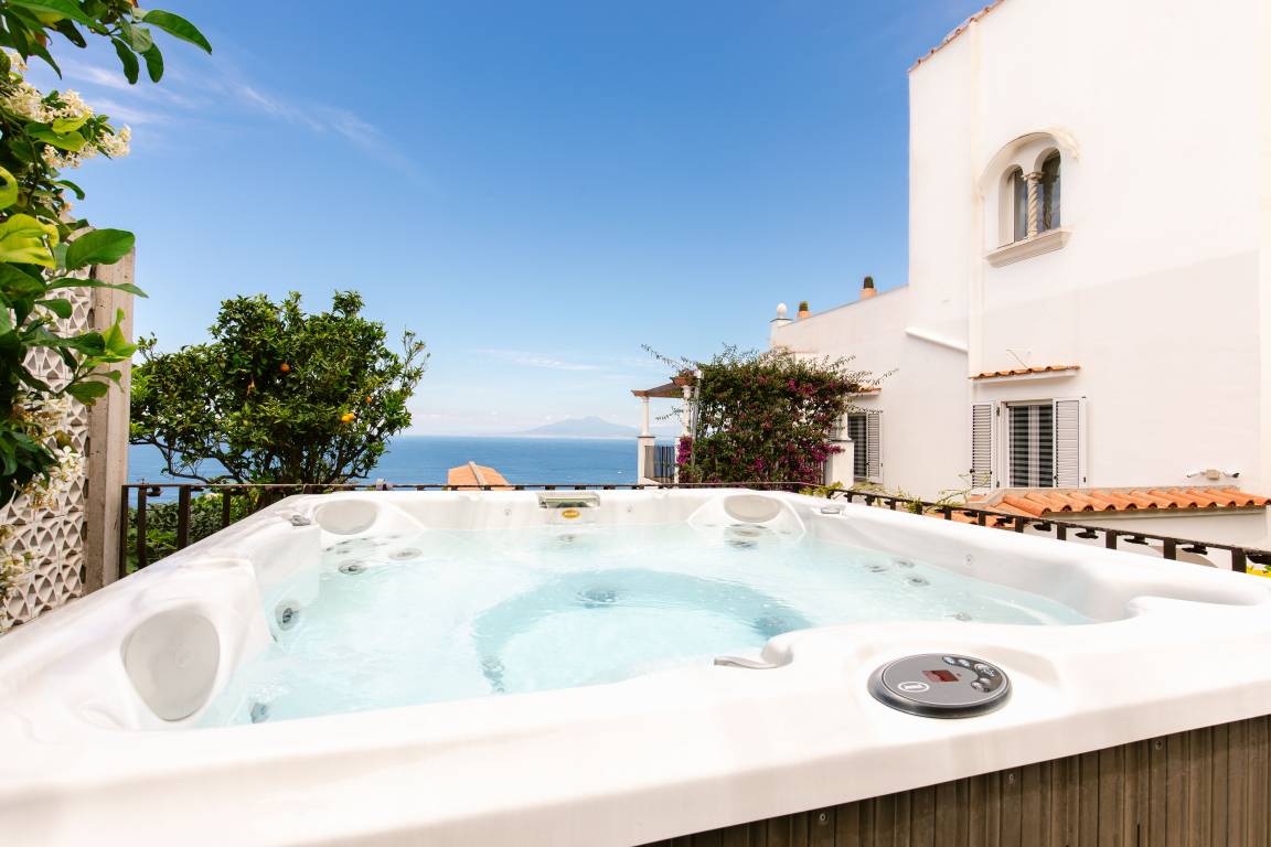 500 M² Villa ∙ 4 Chambres ∙ 9 Personnes - Capri
