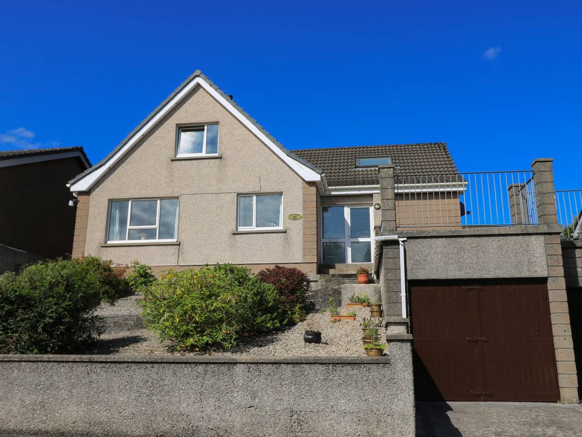 Cottage ∙ 3 Bedrooms ∙ 5 Guests - Stornoway