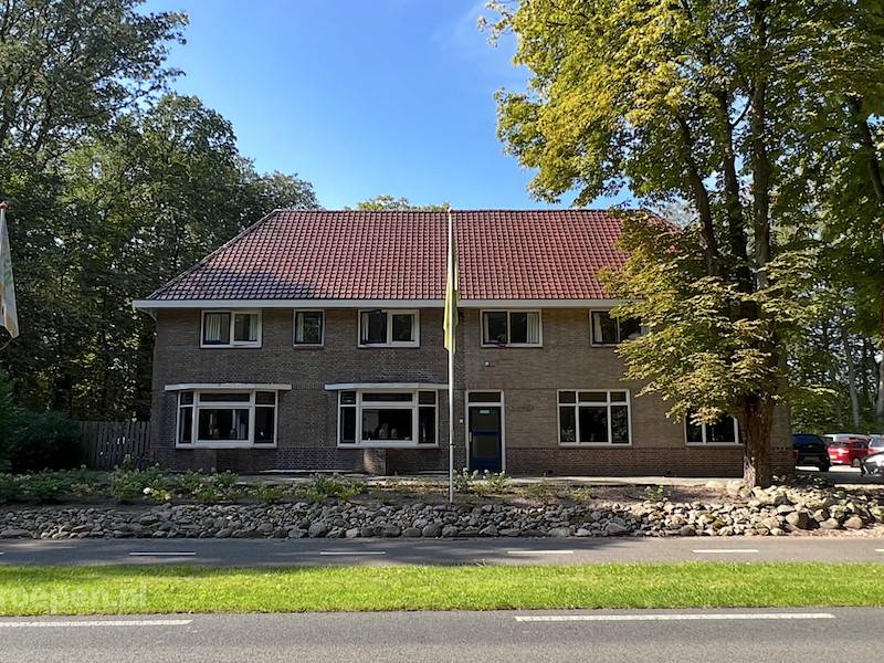 House ∙ 17 Bedrooms ∙ 30 Guests - Assen