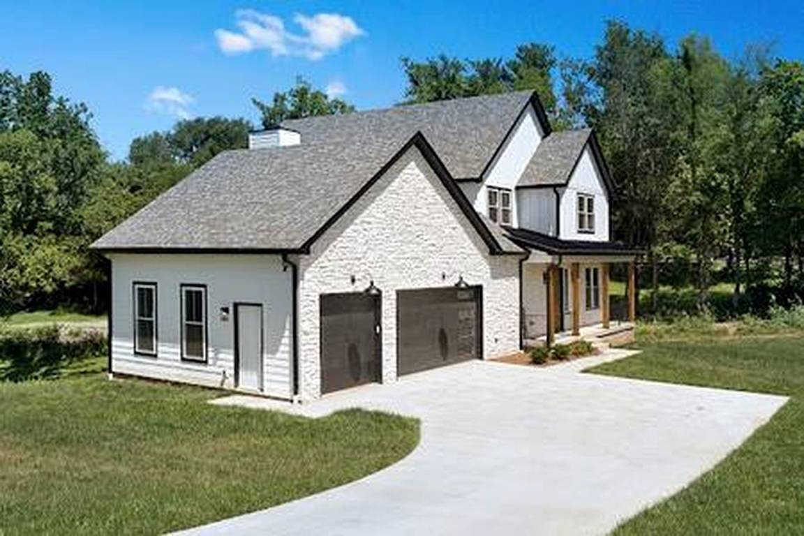 Casa ∙ 4 Habitaciones ∙ 18 Huéspedes - Mount Juliet, TN