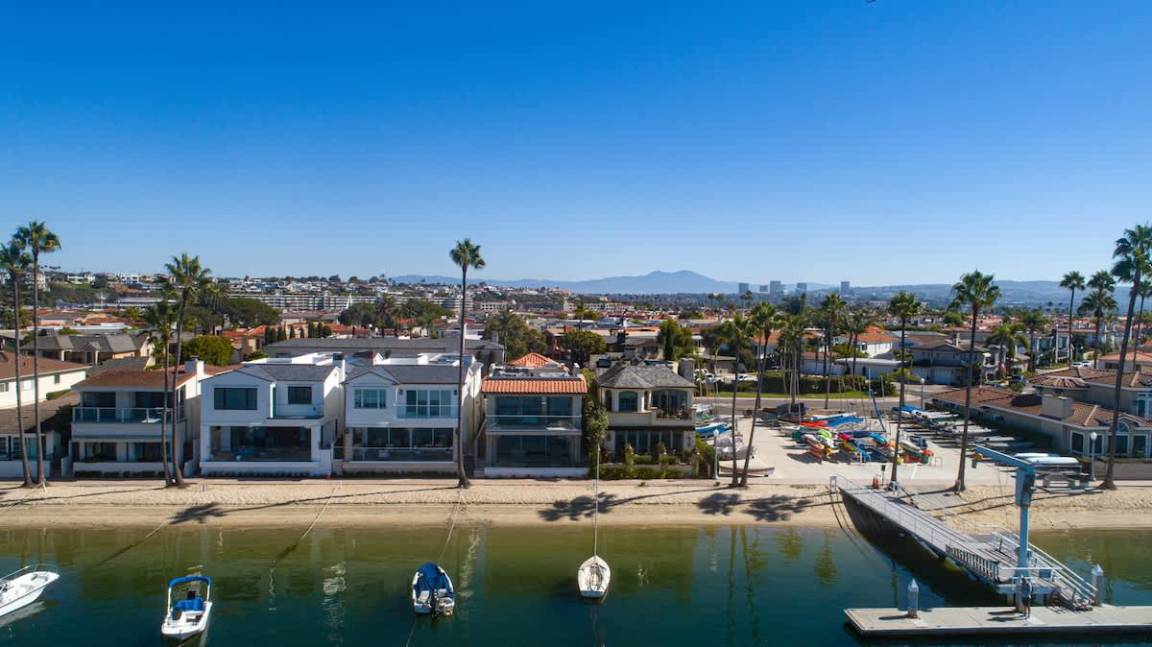 House ∙ 3 Bedrooms ∙ 6 Guests - Newport Beach, CA