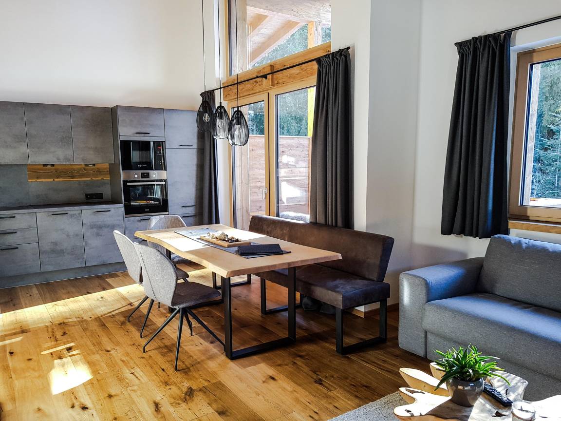 62 M² Ferienwohnung ∙ 2 Schlafzimmer ∙ 6 Gäste - Lofer