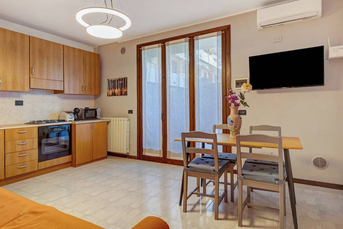 42 M² Apartment ∙ 1 Bedroom ∙ 4 Guests - Desenzano del Garda