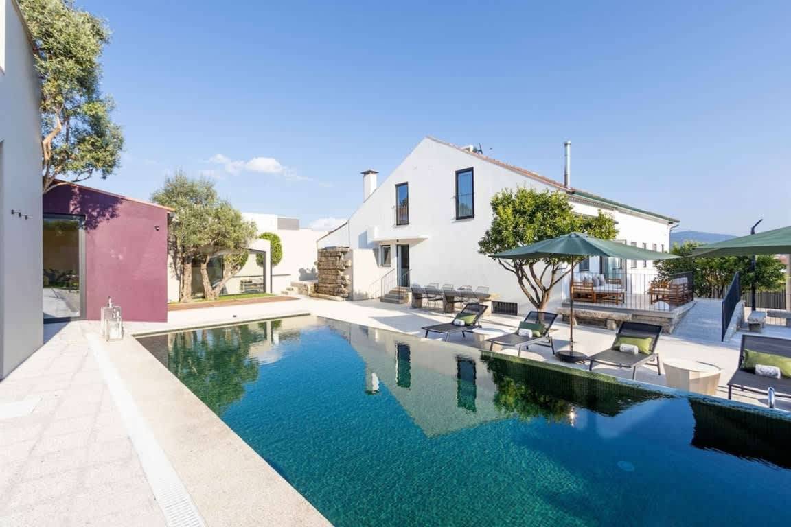 Apartamento ∙ 6 Quartos ∙ 12 Hóspedes - Viana do Castelo