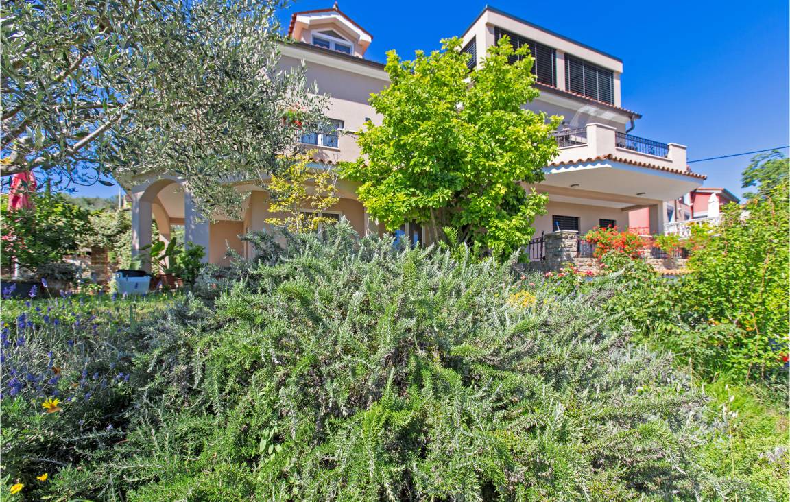 105 M² Ferienwohnung ∙ 3 Schlafzimmer ∙ 6 Gäste - Izola