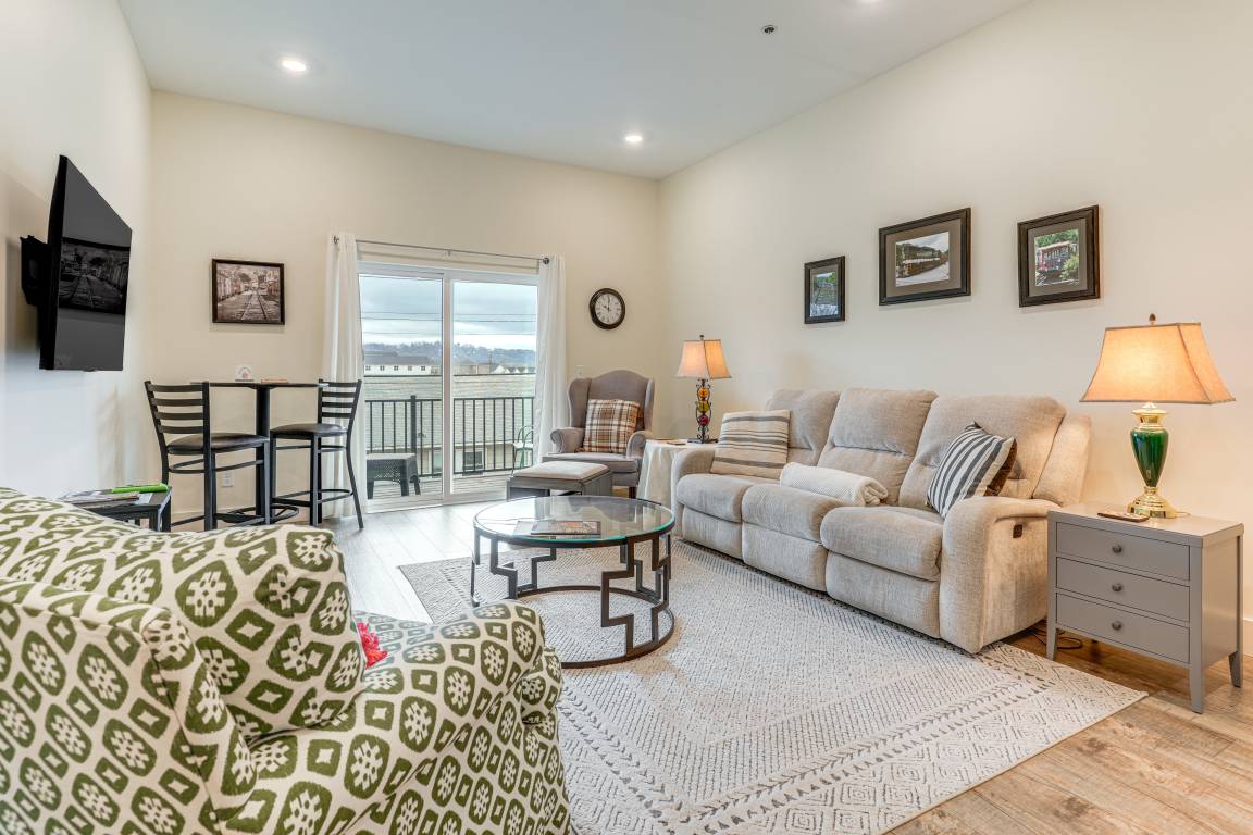 106 M² Apartment ∙ 2 Bedrooms ∙ 4 Guests - Chattanooga, TN