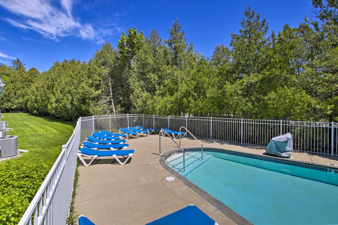 83 M² Apartment ∙ 2 Bedrooms ∙ 6 Guests - Egg Harbor, WI