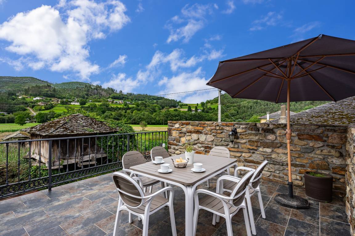 80 M² House ∙ 2 Bedrooms ∙ 4 Guests - Asturias