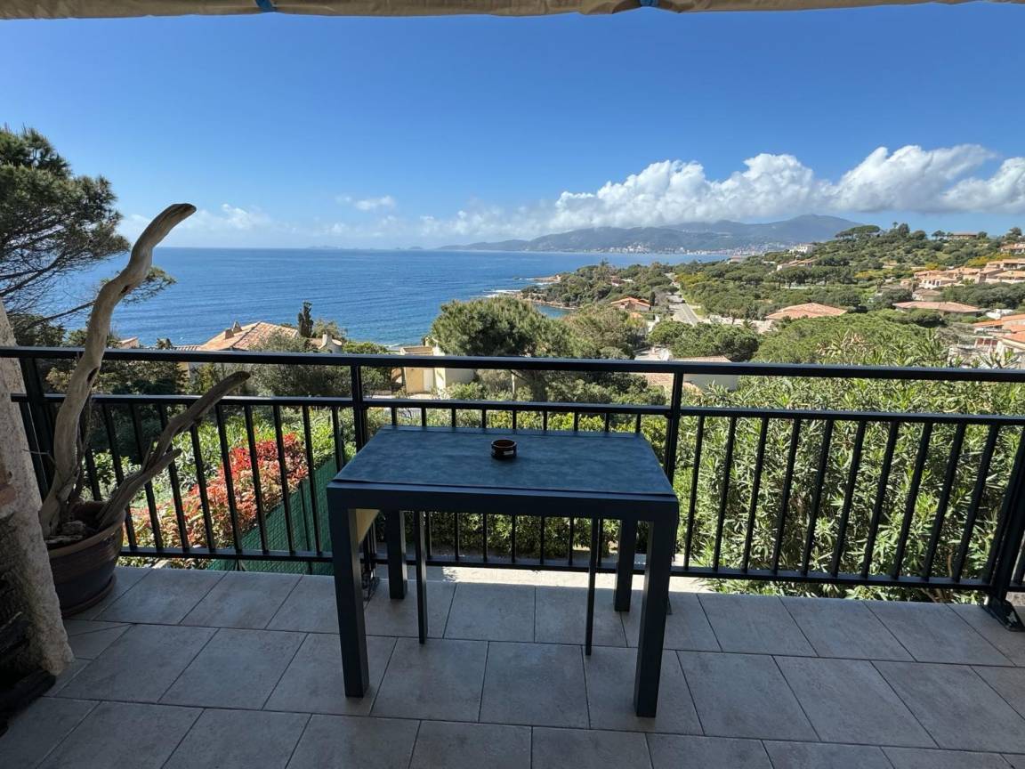 40 M² Appartement ∙ 1 Chambre ∙ 4 Personnes - Porticcio