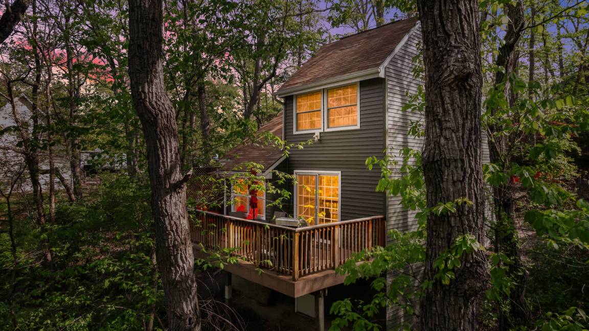 70 M² Cabin ∙ 2 Bedrooms ∙ 4 Guests - Virginia