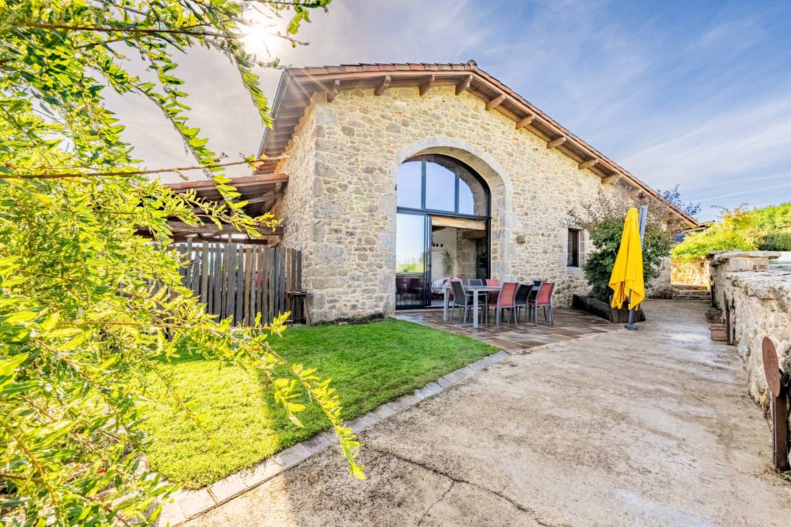 93 M² Casa ∙ 2 Habitaciones ∙ 8 Huéspedes - Les Epesses